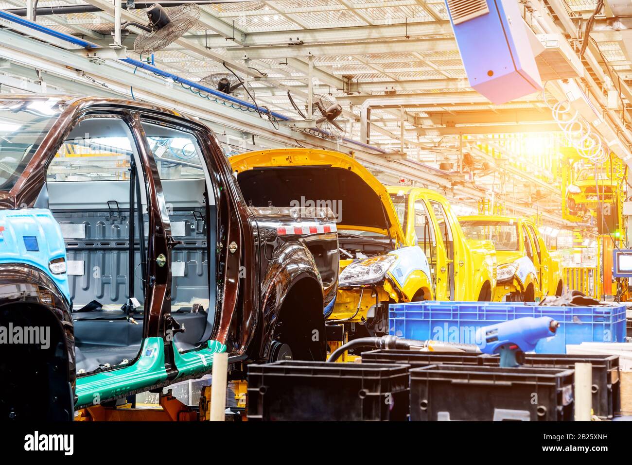 Modern automobile production line, automated production equipment Stock ...