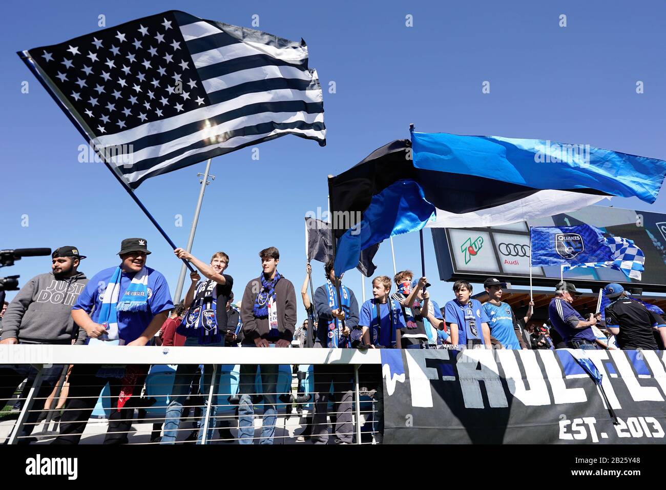 Toronto football club fans hi-res stock photography and images - Alamy
