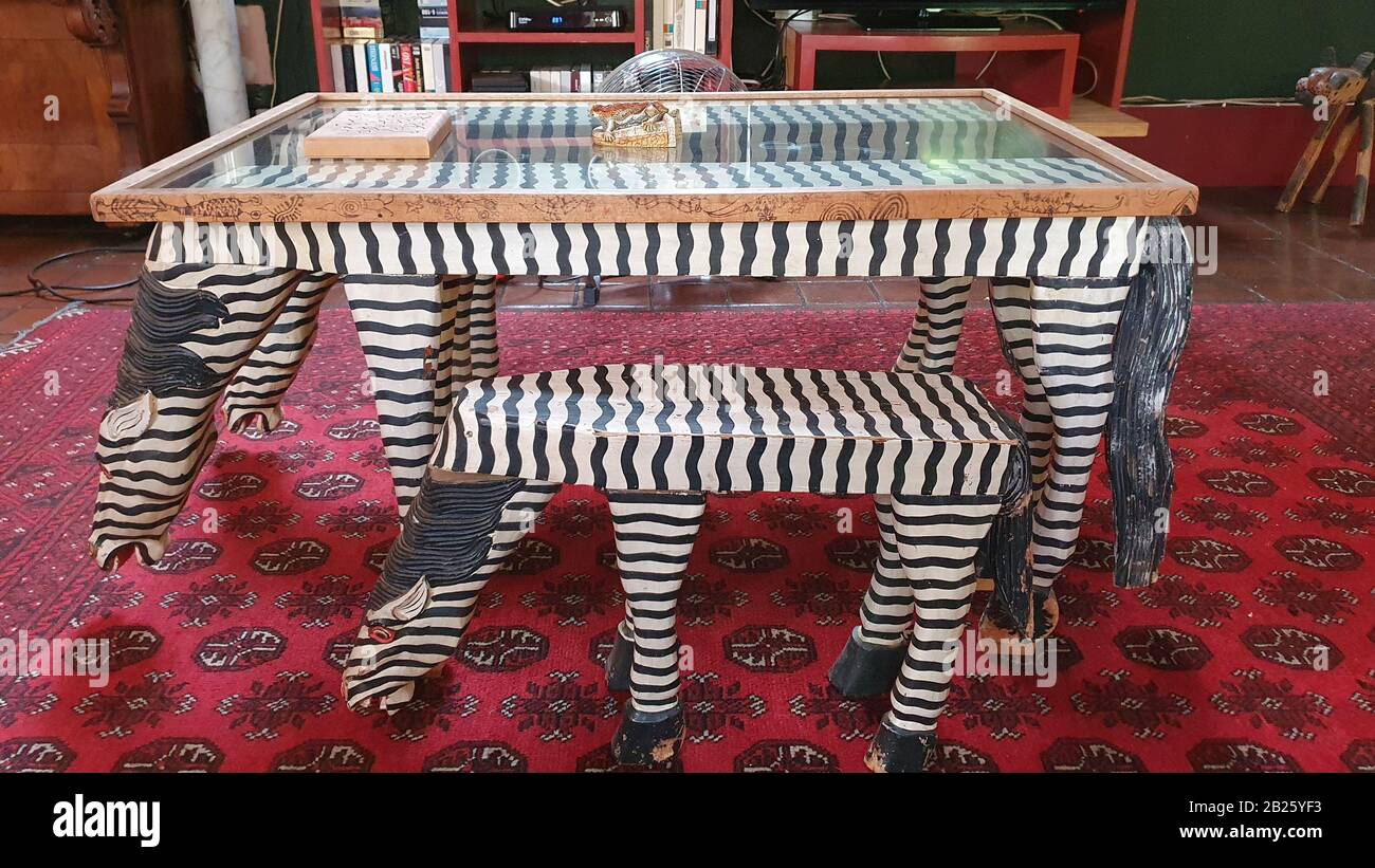 African Table and chairs that look like some zebras Stock Photo - Alamy