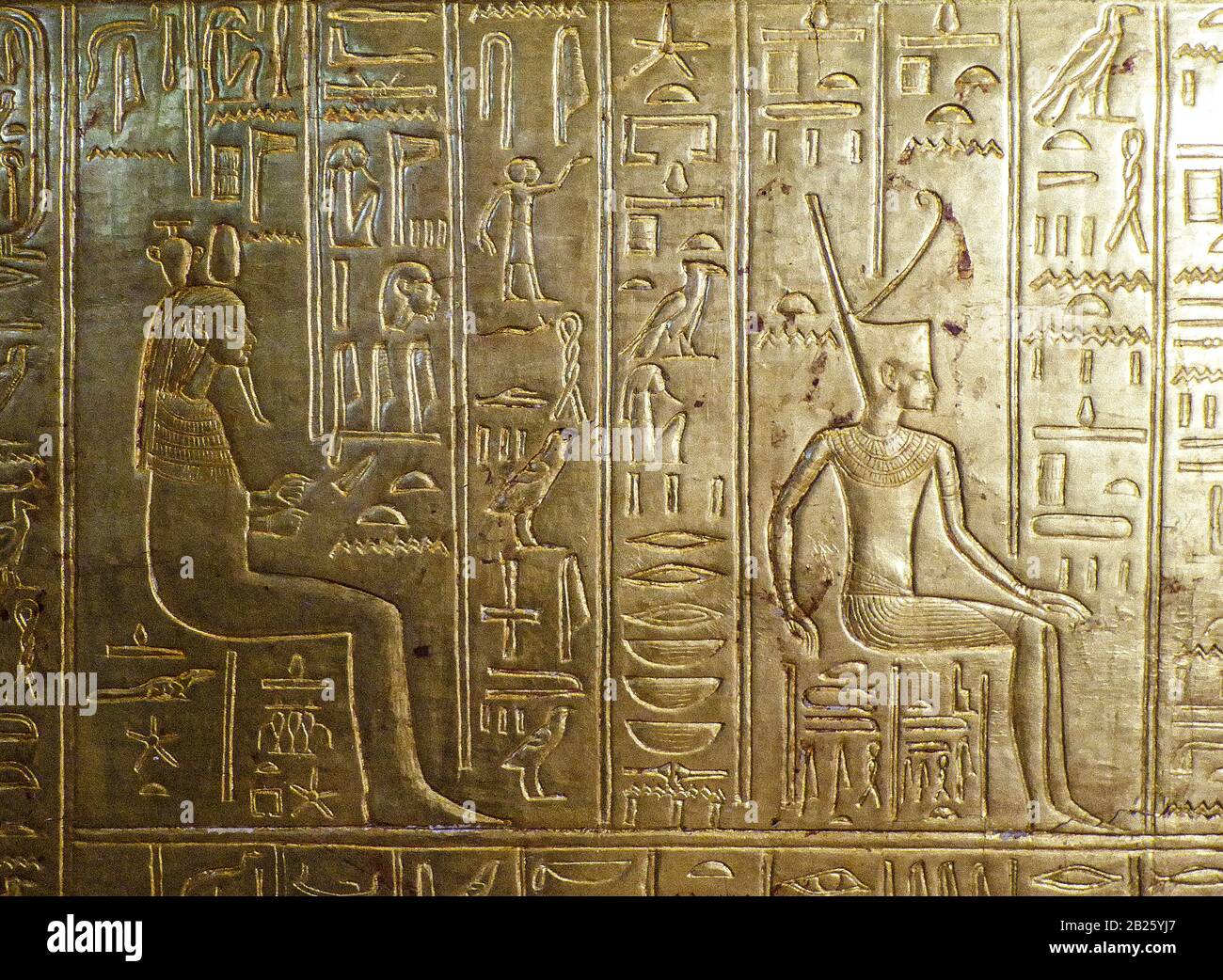 Tutankhamun hi-res stock photography and images - Alamy