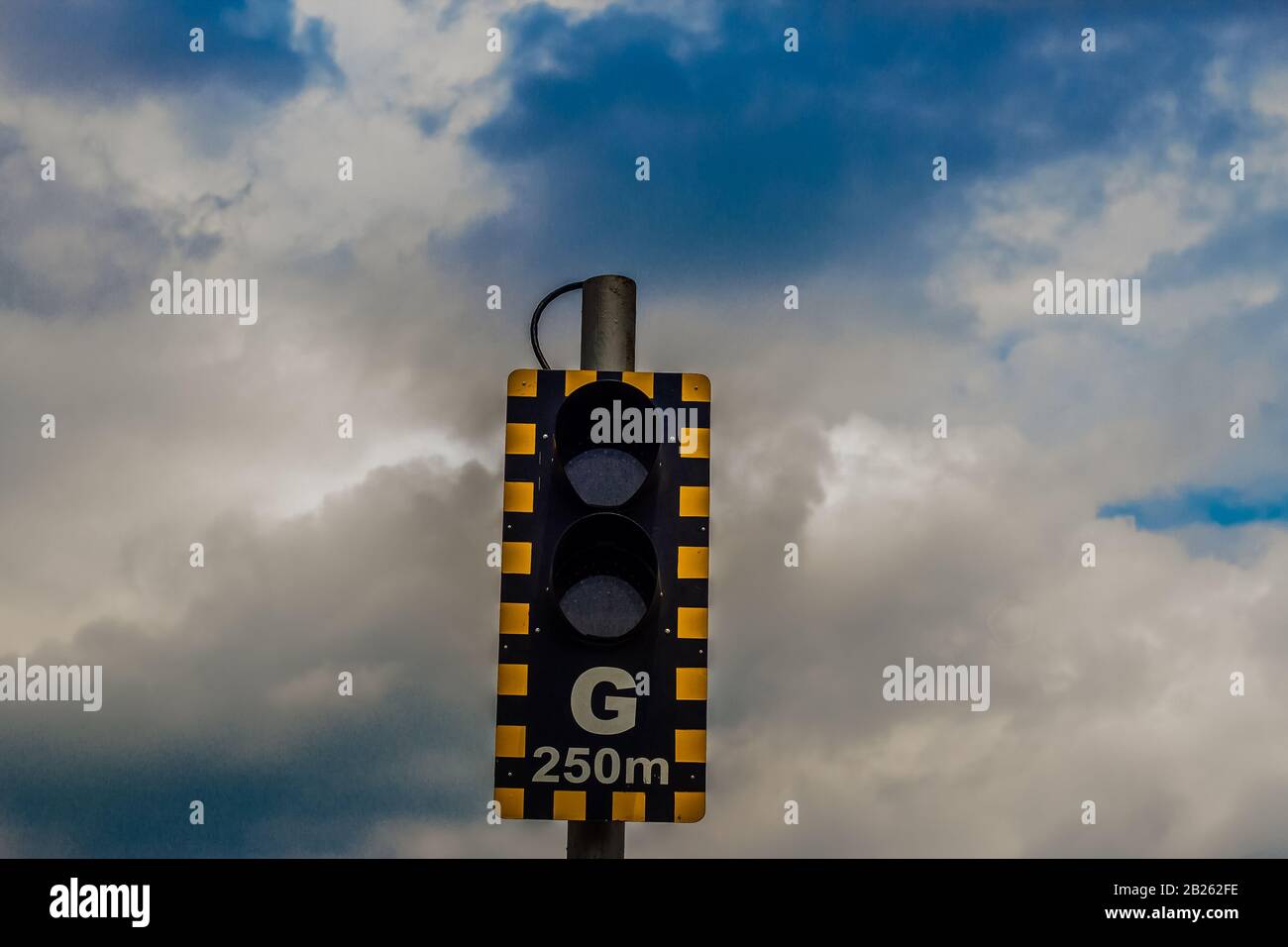 Blue traffic light hi-res stock photography and images - Alamy