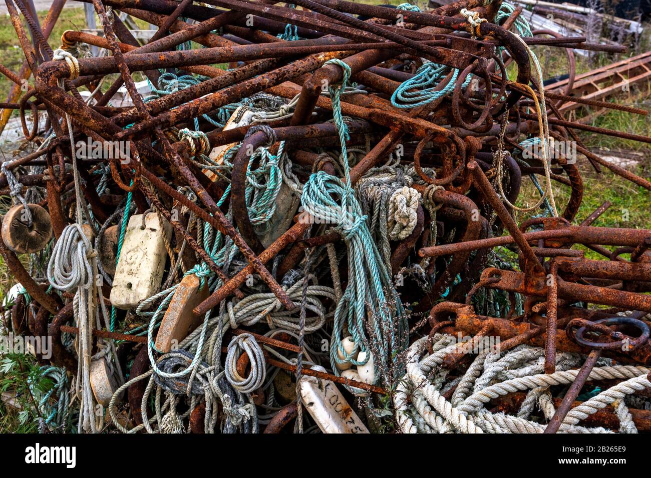 Anchors and ropes Stock Photo - Alamy
