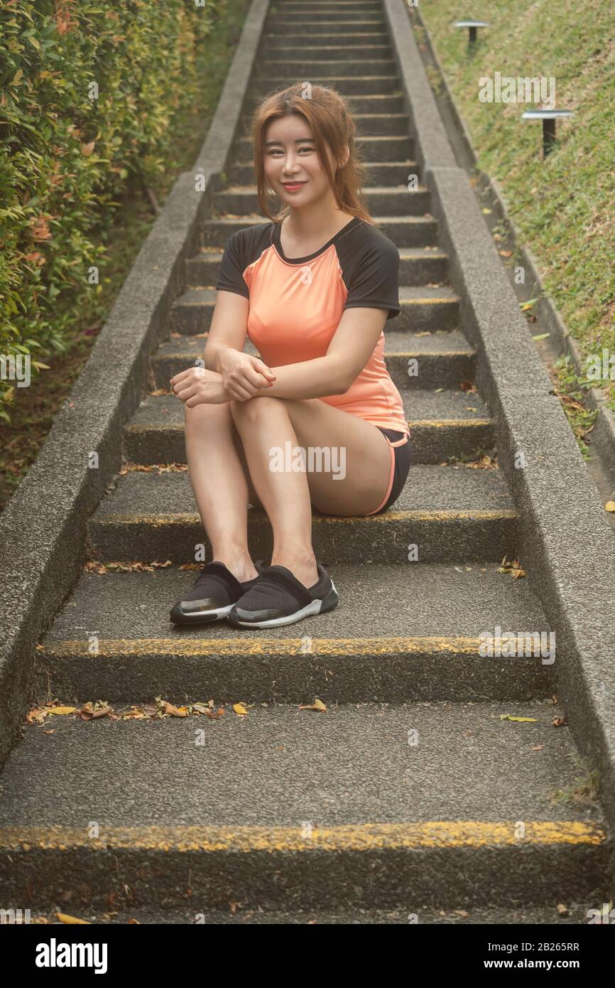 Chinese model hi-res stock photography and images - Alamy