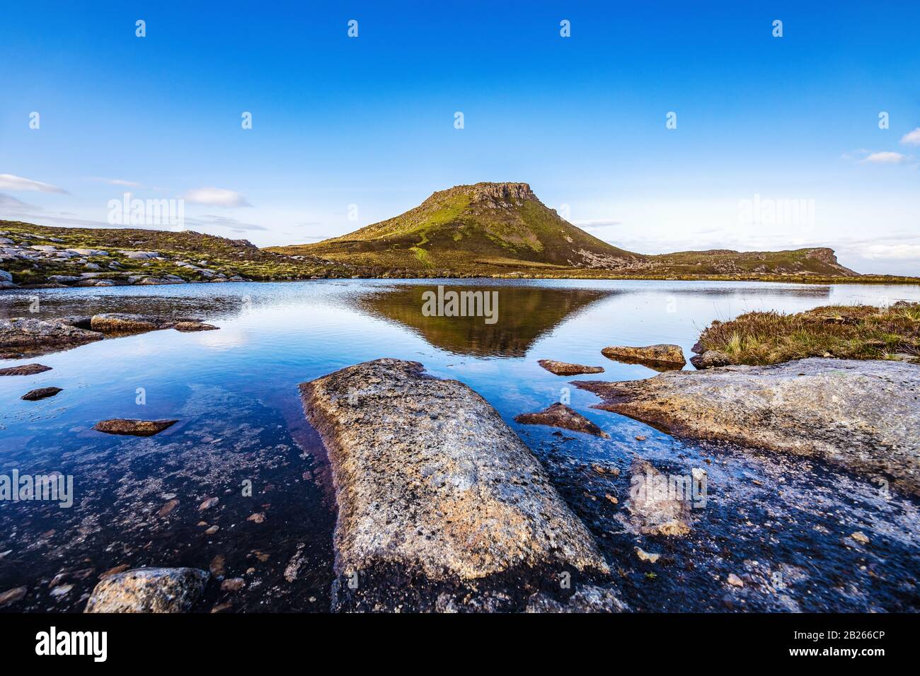 Beautiful scenic landscape of Scotland nature with beautiful evening ...