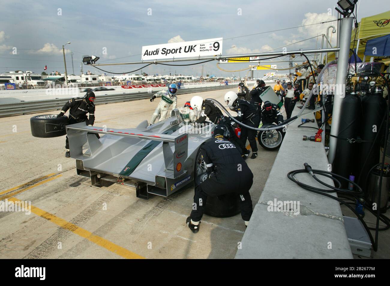 Pits at sebring hi-res stock photography and images - Alamy