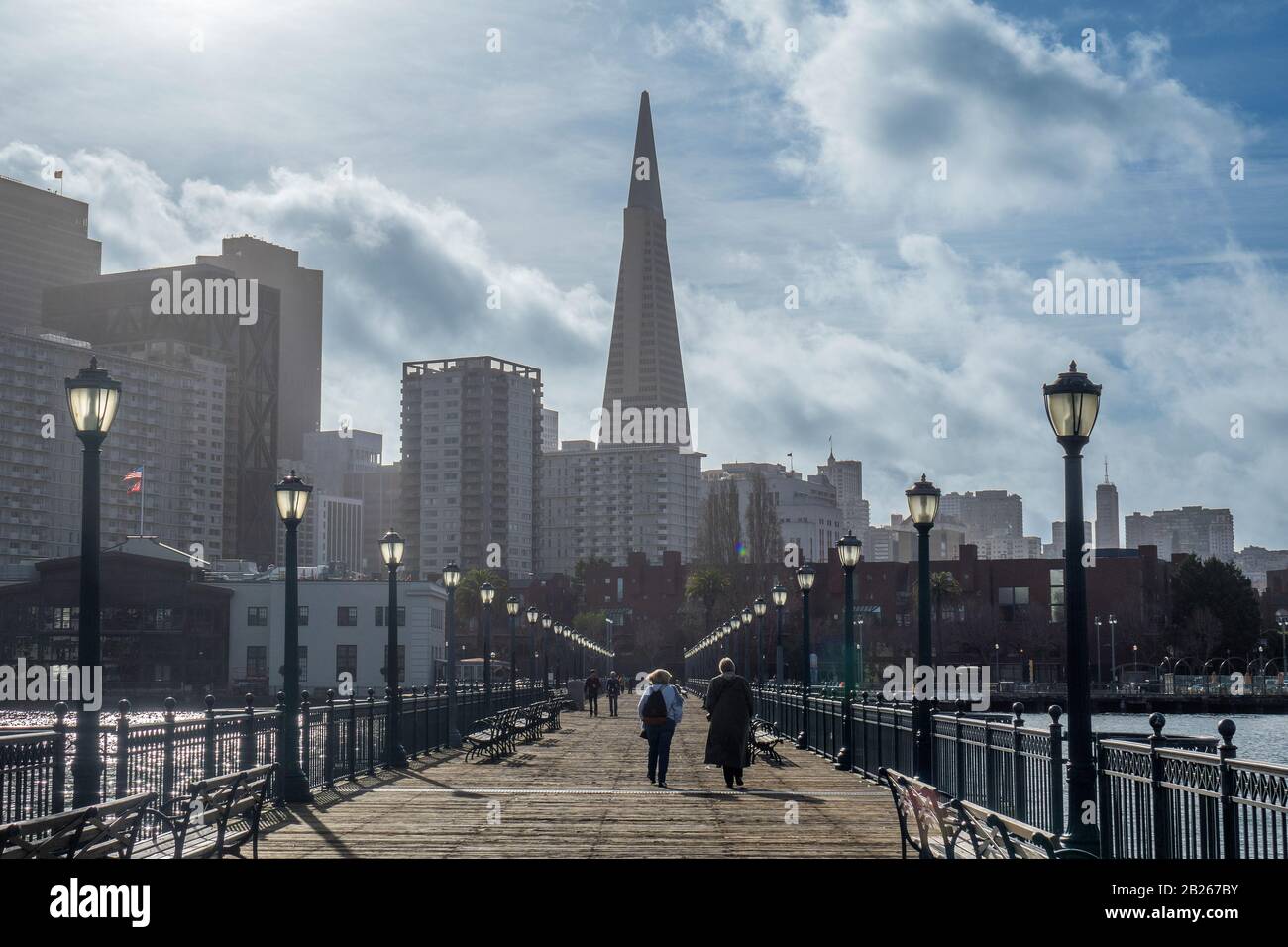 The pyramid building hi-res stock photography and images - Alamy