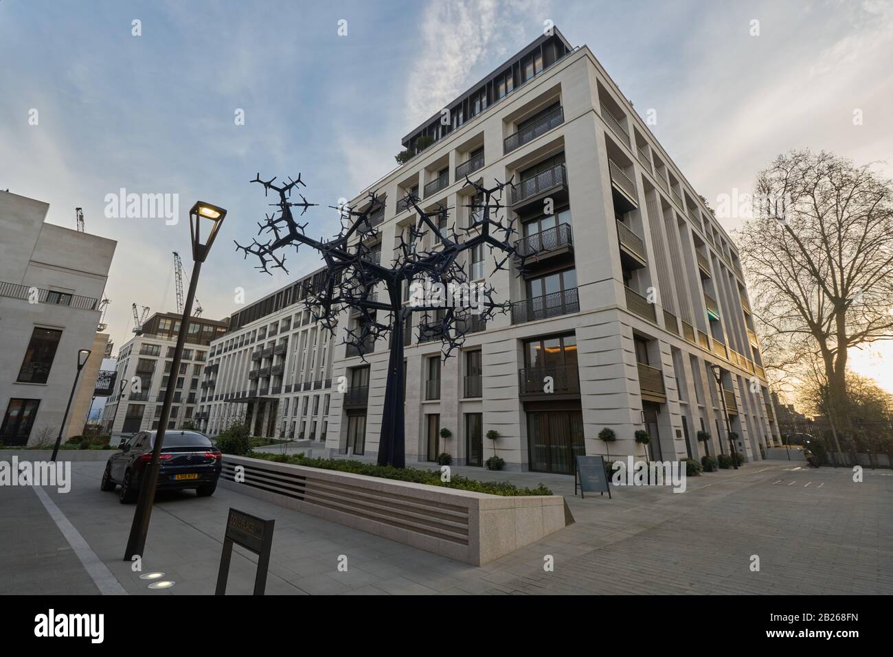 Chelsea barracks hi-res stock photography and images - Alamy