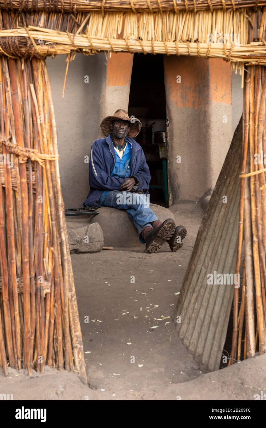 Kome cave hi-res stock photography and images - Alamy