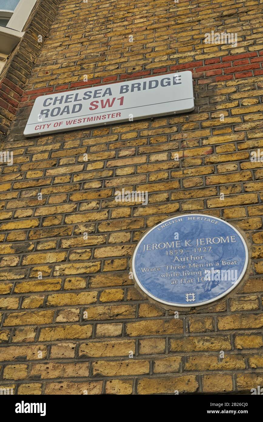 Chelsea bridge road hi-res stock photography and images - Alamy