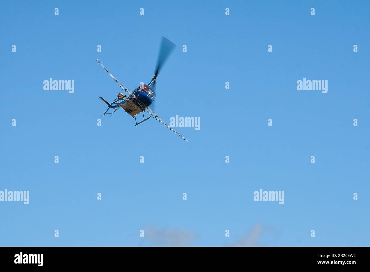 Helicopter aircraft spraying hi-res stock photography and images - Alamy