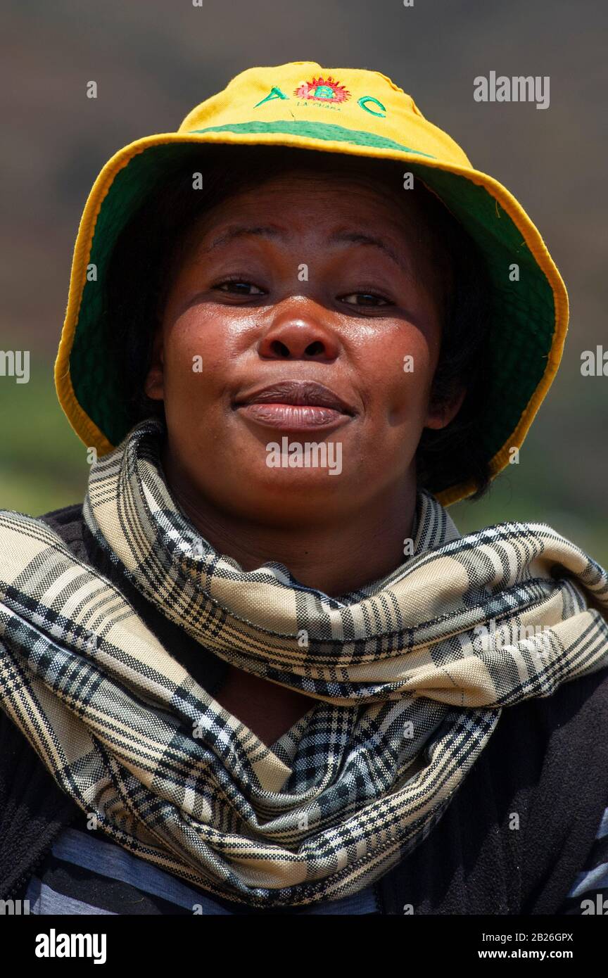African culture celebration hi-res stock photography and images - Alamy