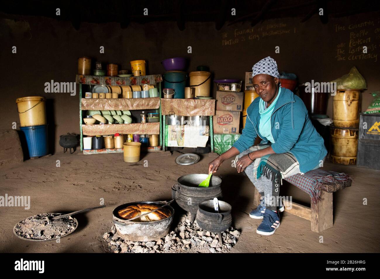 Inside african hut hi-res stock photography and images - Alamy