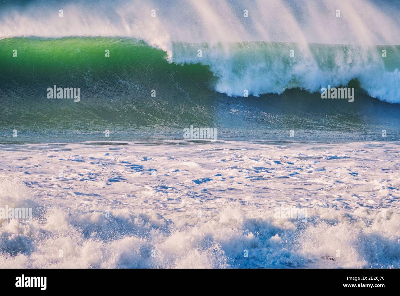 Woolacombe bay surfing hi-res stock photography and images - Alamy