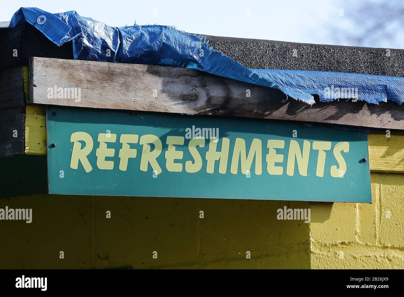 Refreshments sign hi-res stock photography and images - Alamy
