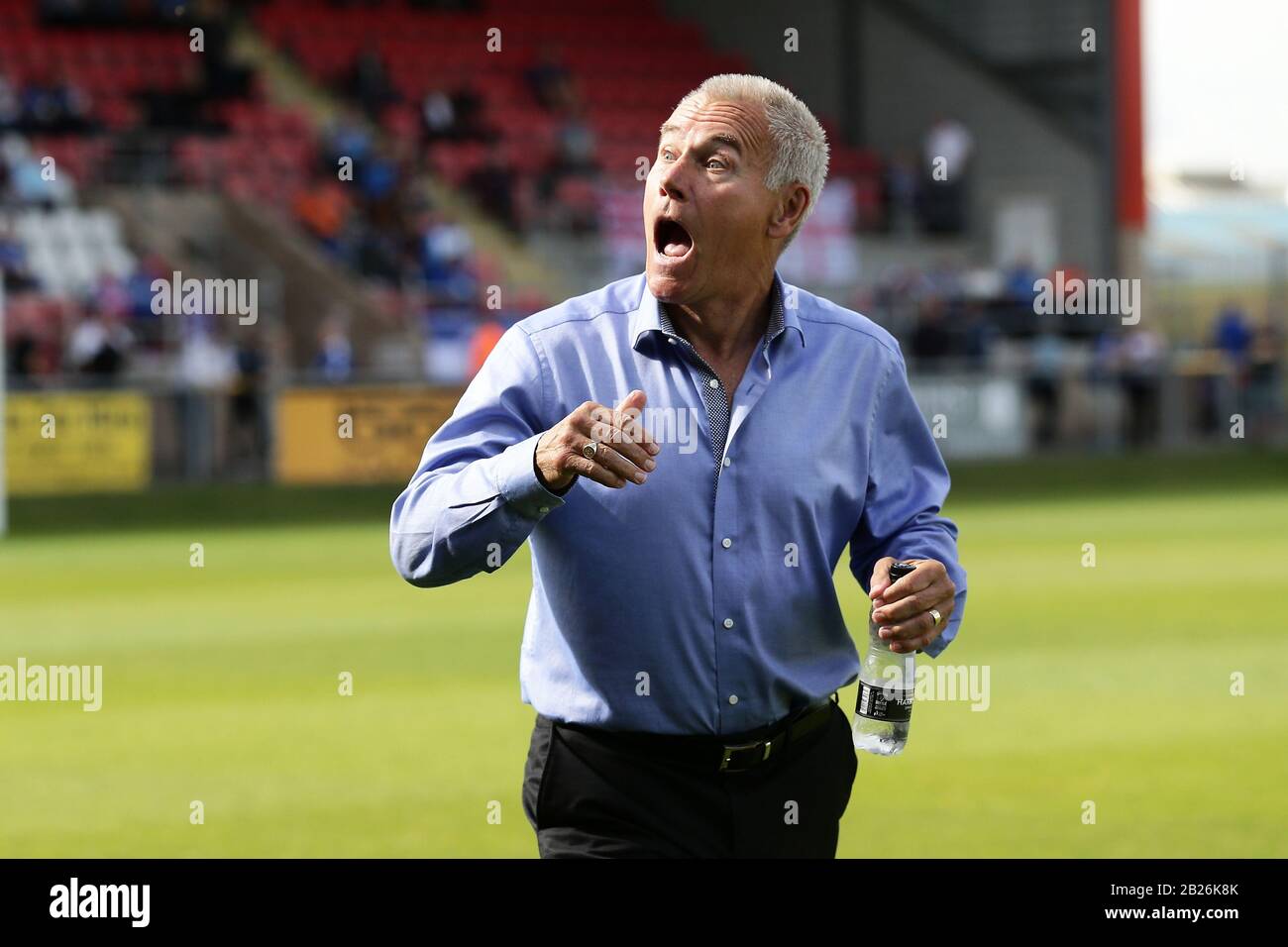 Football action peter taylor hi-res stock photography and images - Alamy