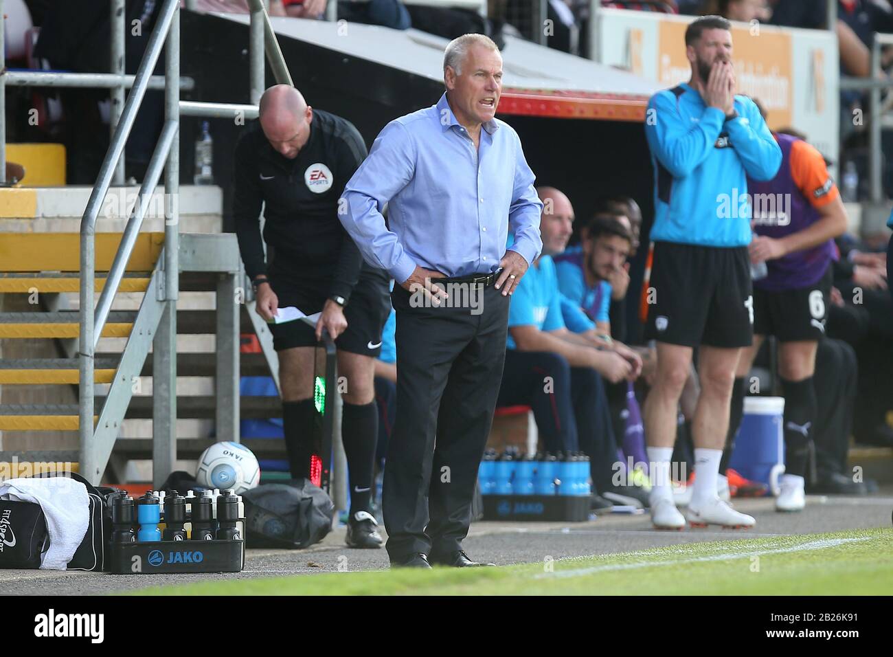 Football action peter taylor hi-res stock photography and images - Alamy