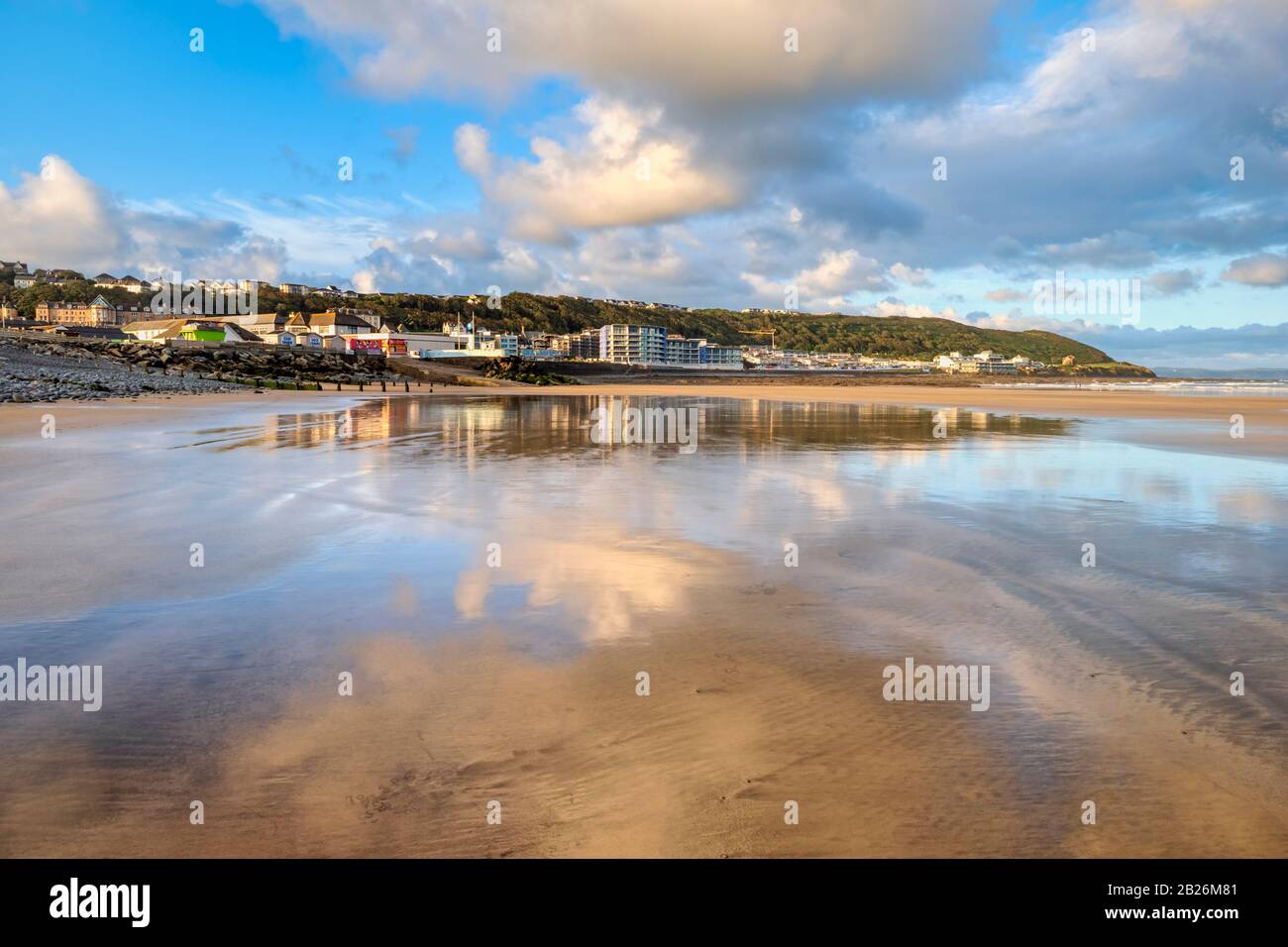 Reflections on sand hi-res stock photography and images - Alamy