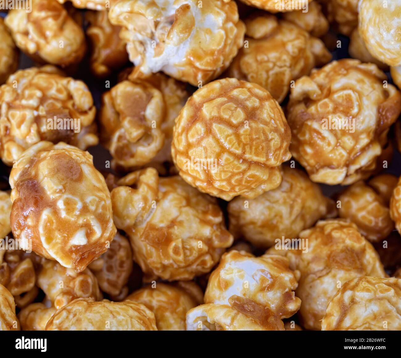 Butter Toffee, popcorn,close up,macro Stock Photo - Alamy
