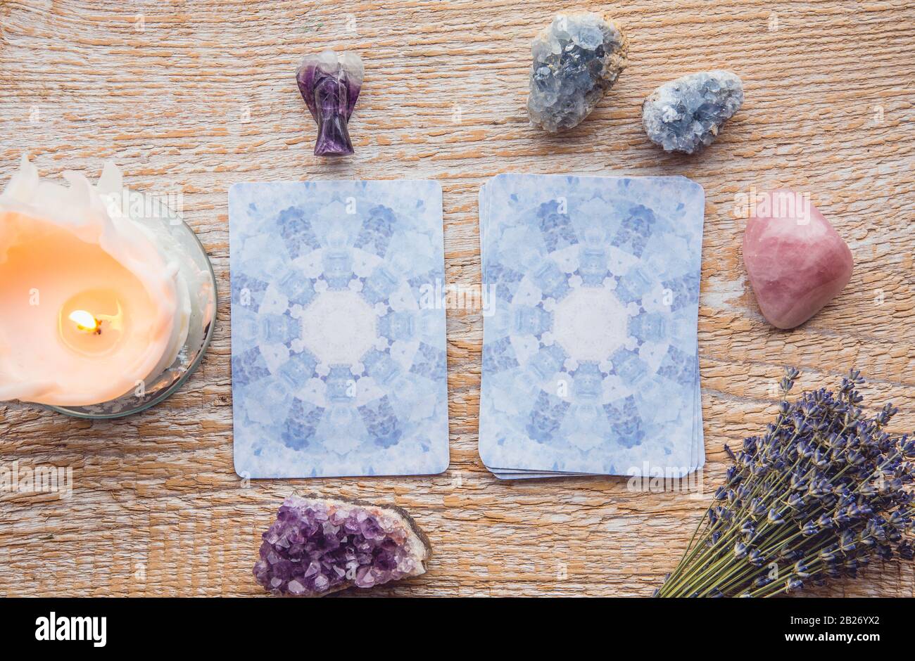 Deck of cards hi-res stock photography and images - Alamy