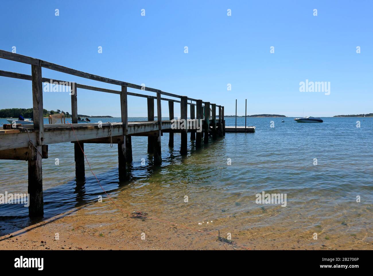 Jetty for boats hi-res stock photography and images - Alamy
