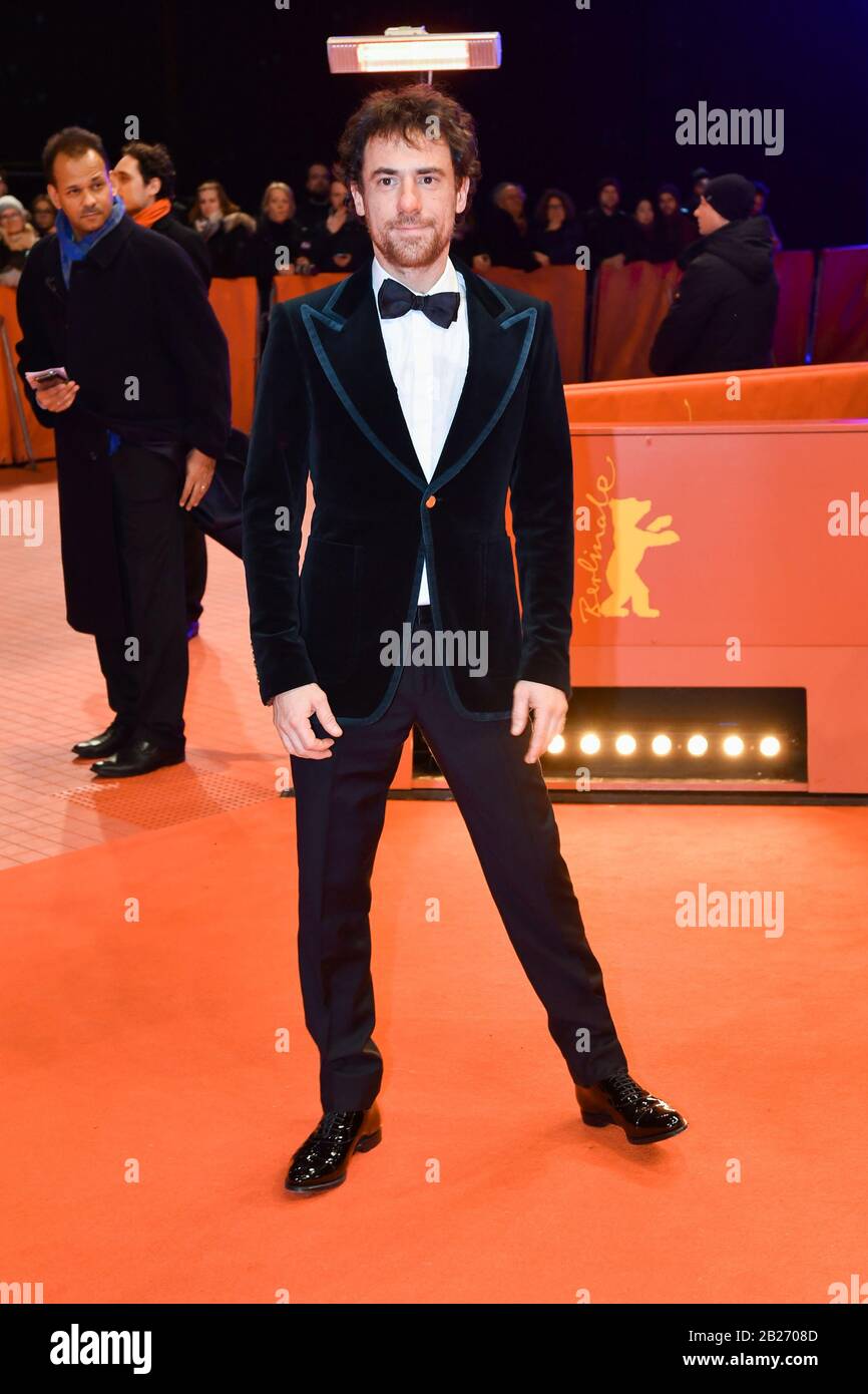 Actor elio germano hi-res stock photography and images - Alamy