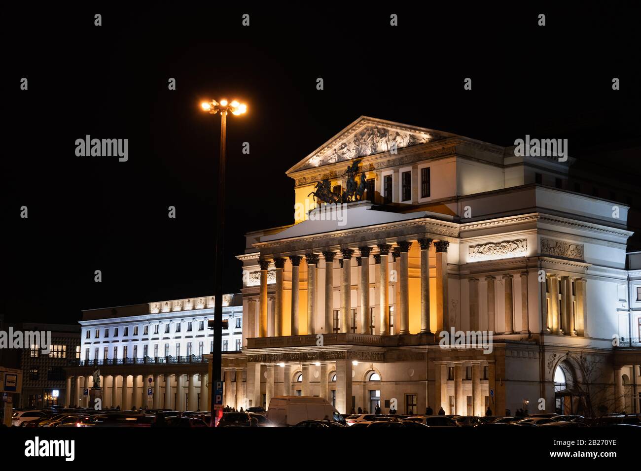 Teatr wielki opera narodowa hi-res stock photography and images - Alamy