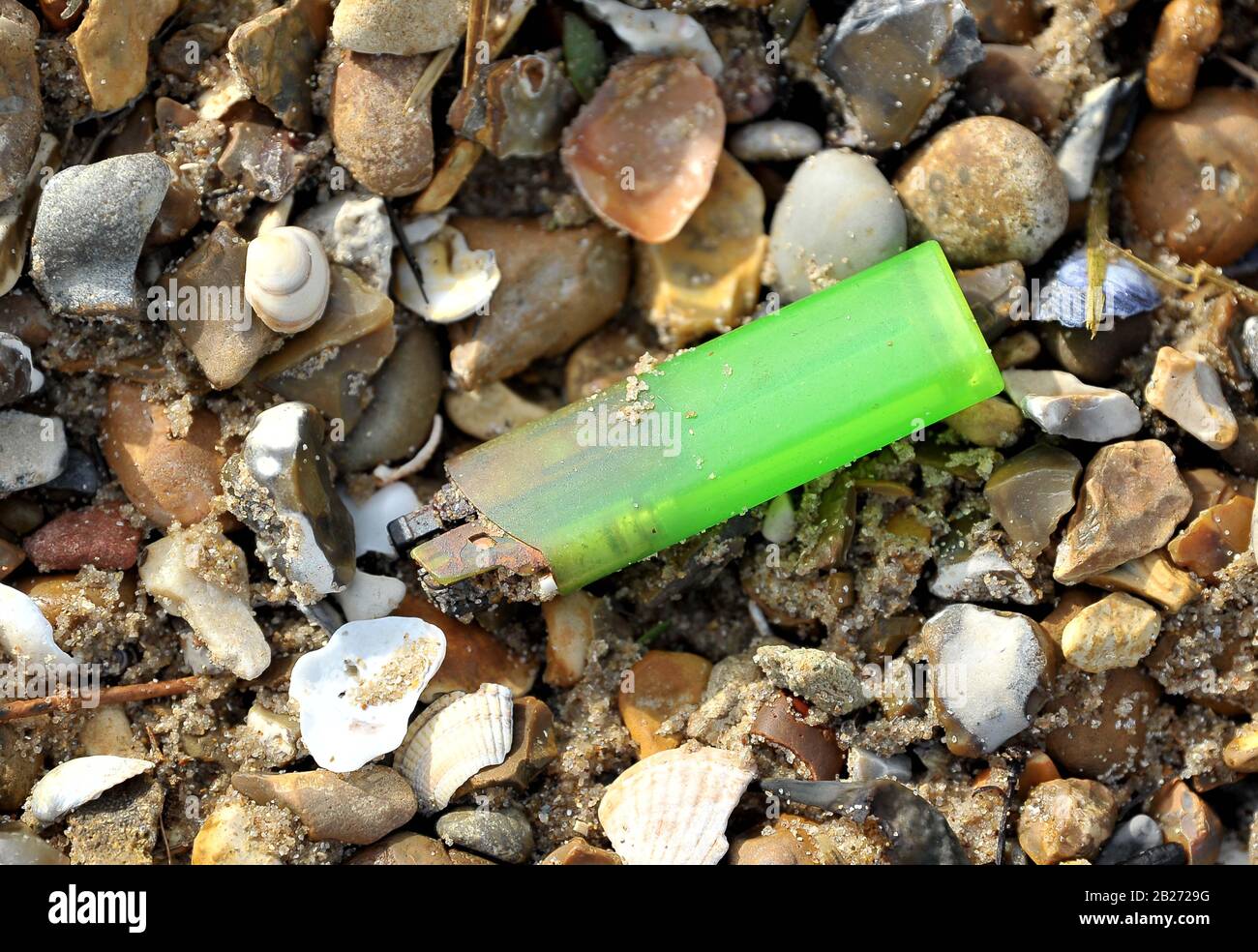 Plastic lighter hi-res stock photography and images - Alamy