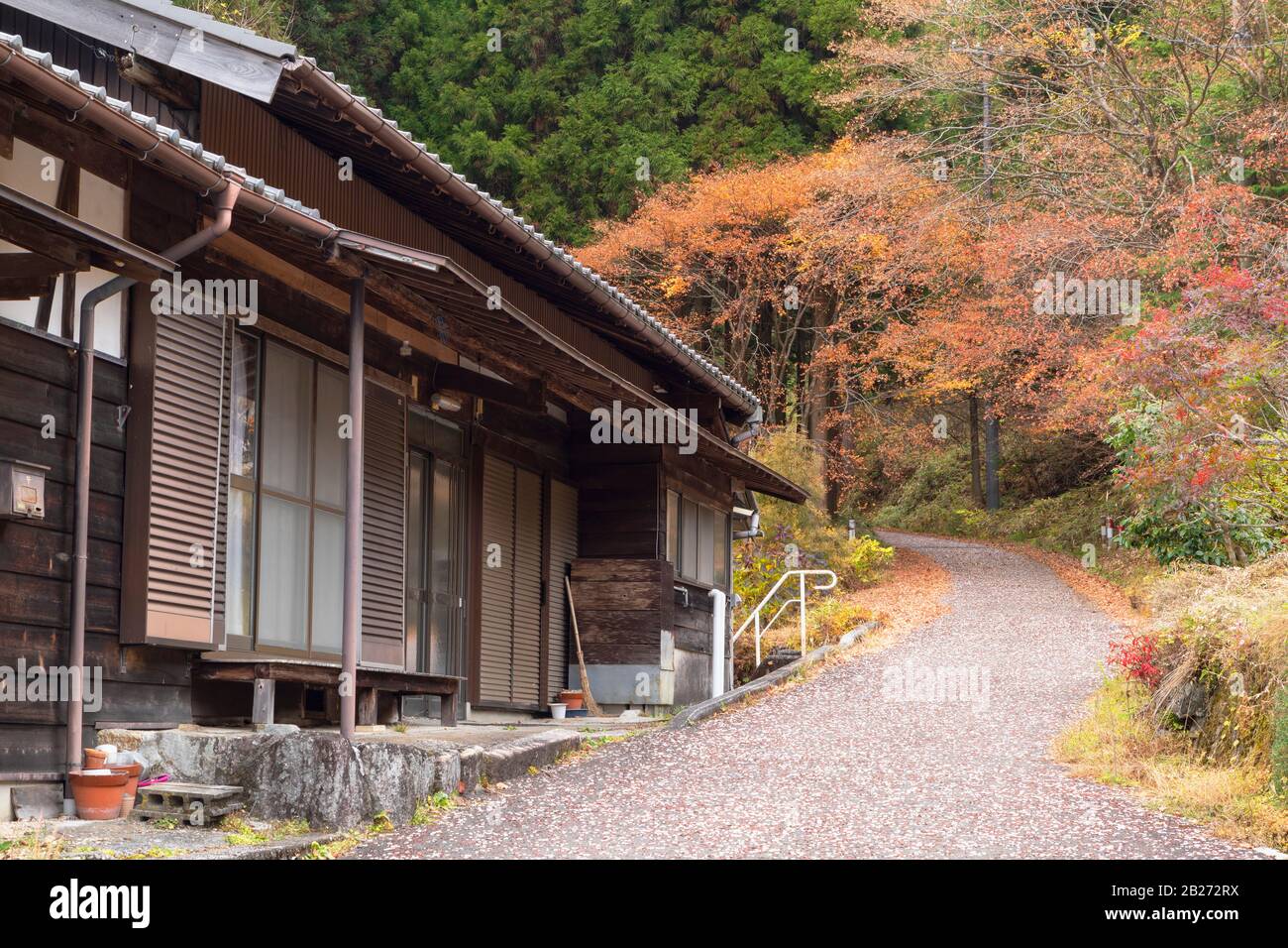 Autumn foliage on Nakasendo Way, Magome, Gifu Prefecture, Japan Stock ...
