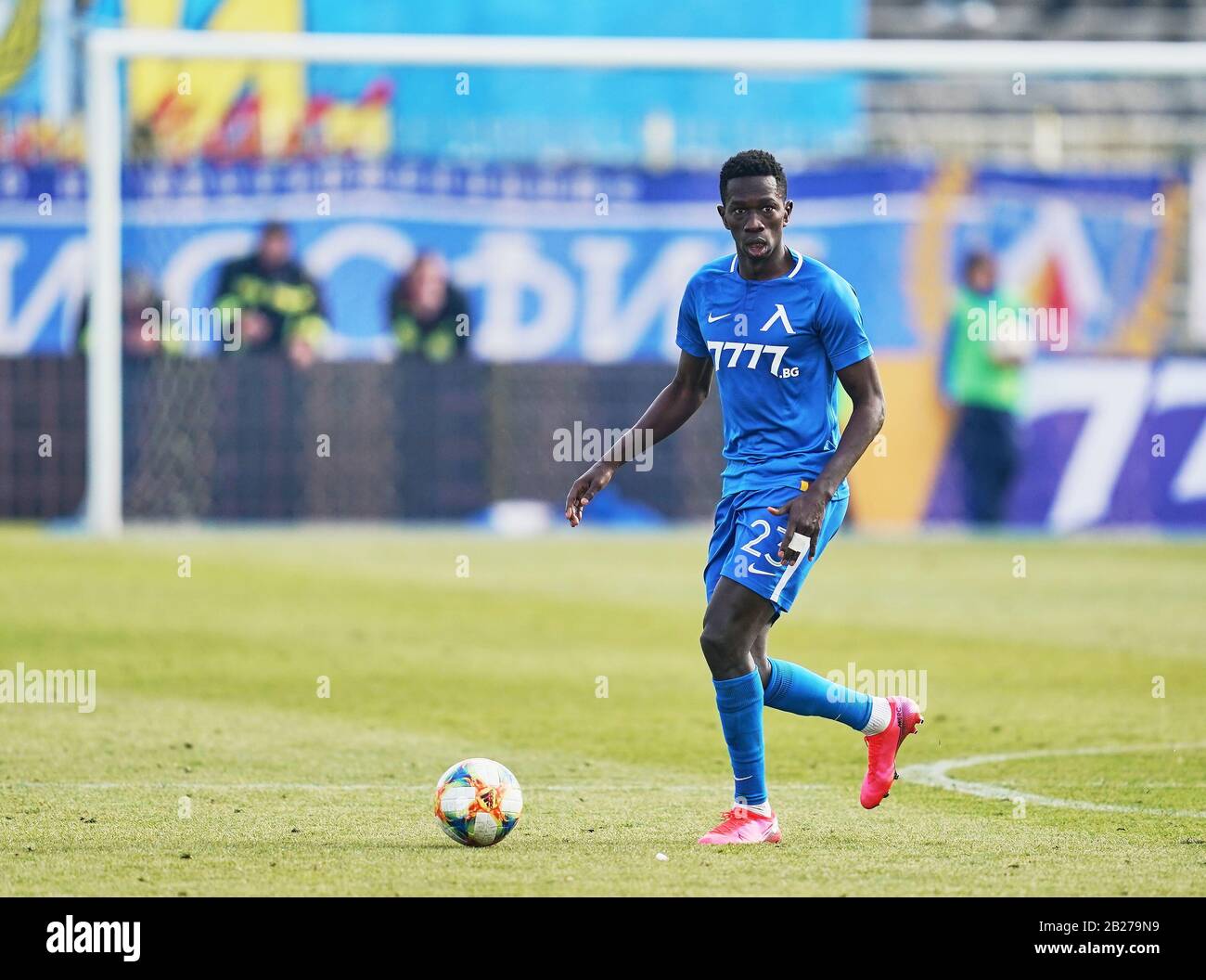 Khaly thiam hi-res stock photography and images - Alamy