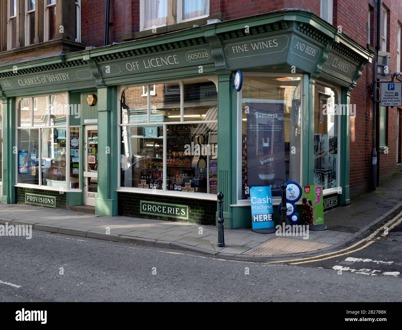 Double fronted shop hi-res stock photography and images - Alamy