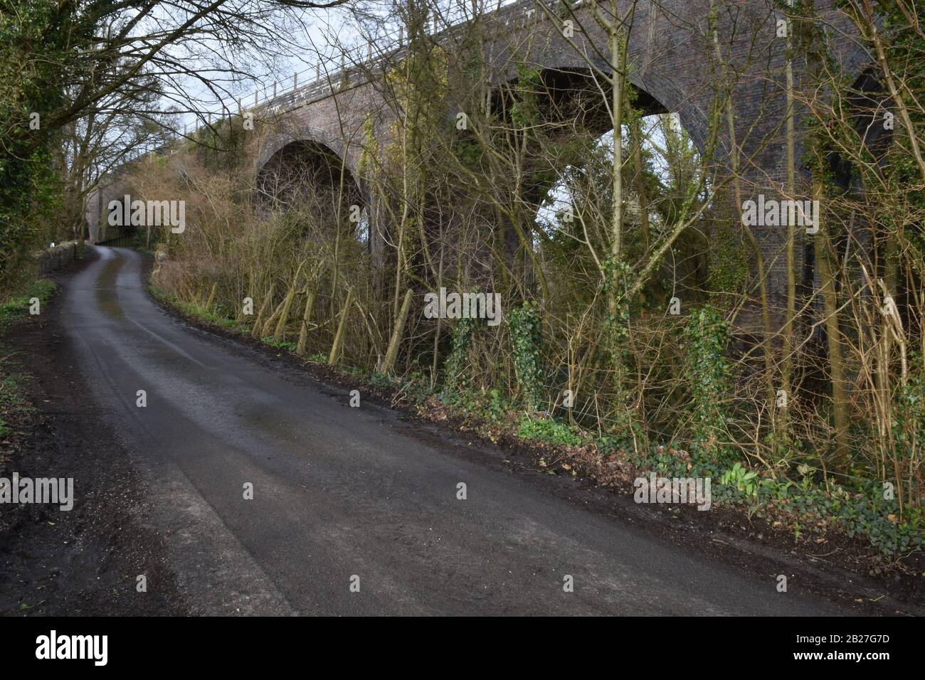 Disused railway viaduct hi-res stock photography and images - Alamy