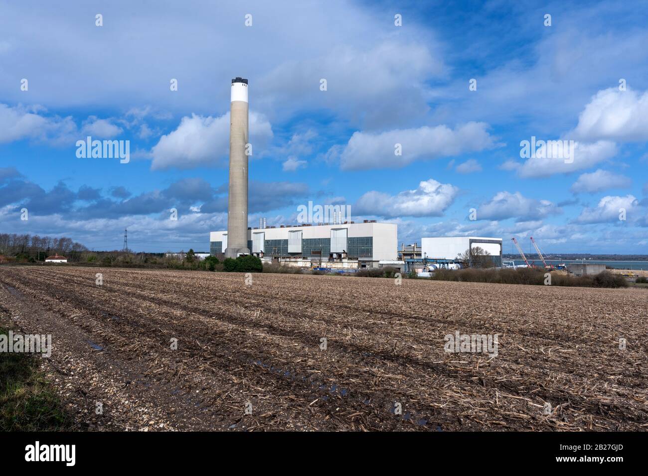 Fawley Power station, decommissioned in 2013, now being dismantled ...