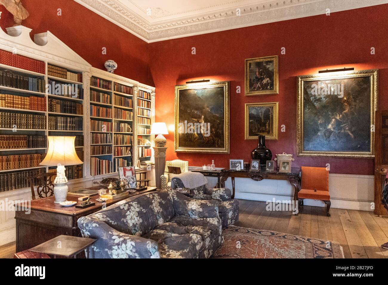 Lady iliffe hi-res stock photography and images - Alamy