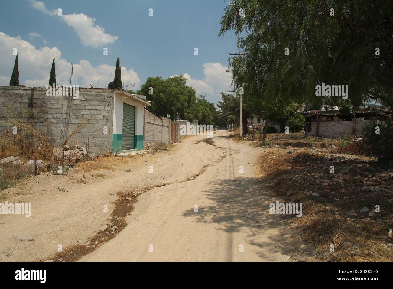 Abandoned mexican village hi-res stock photography and images - Alamy