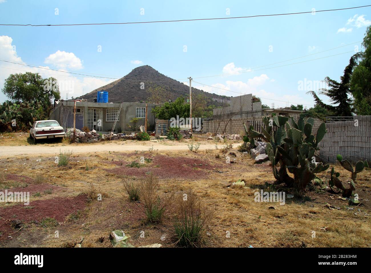 Abandoned mexican village hi-res stock photography and images - Alamy