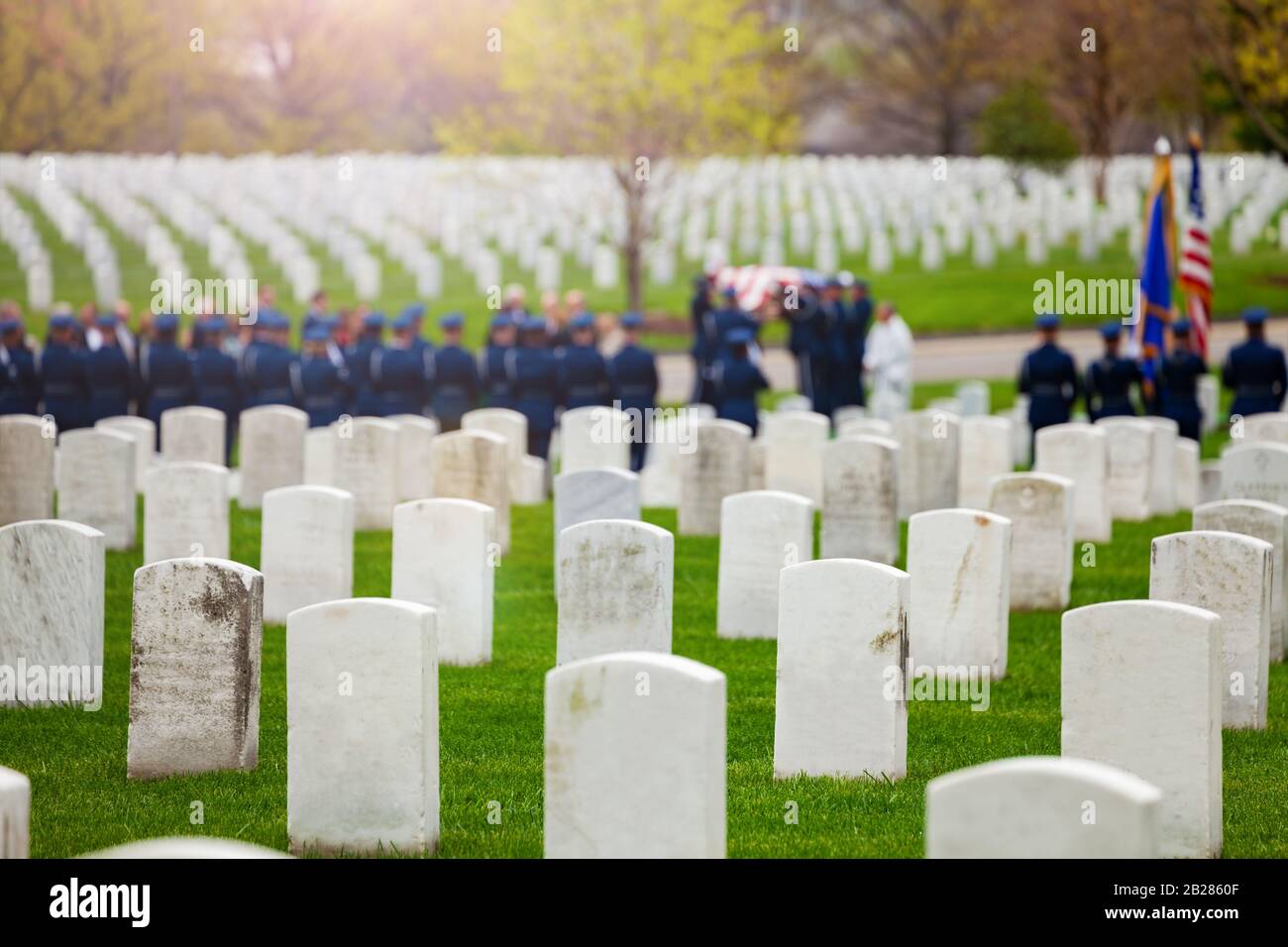 Burial veteran military flag hi-res stock photography and images - Alamy