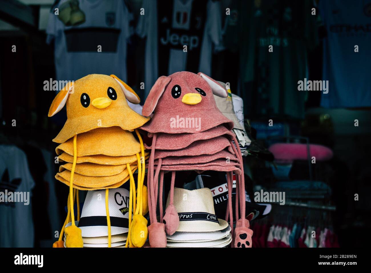 Cyprus ceramics shopping hi-res stock photography and images - Alamy