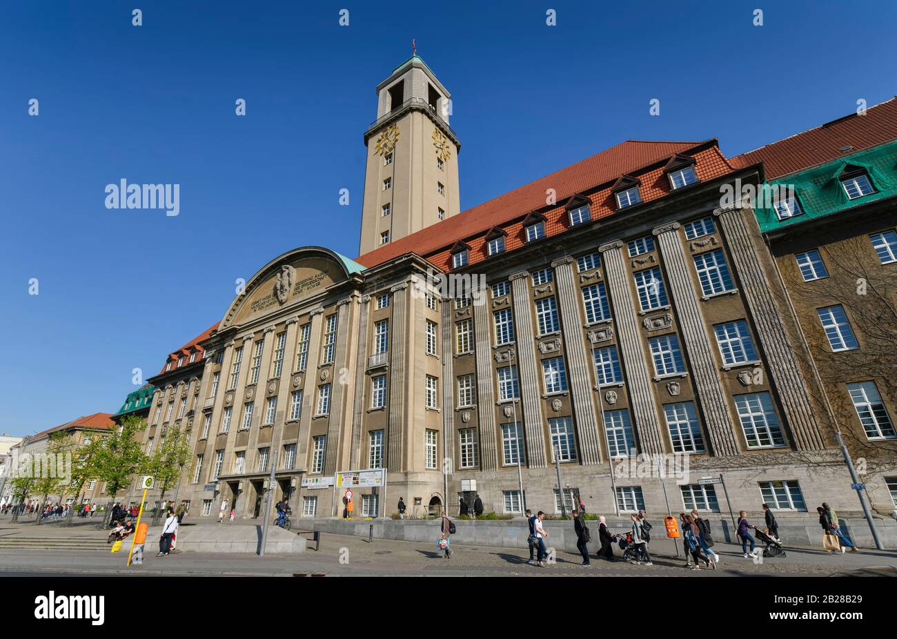Rathaus Spandau, Carl-Schurz-Straße, Spandau, Berlin, Deutschland Stock ...