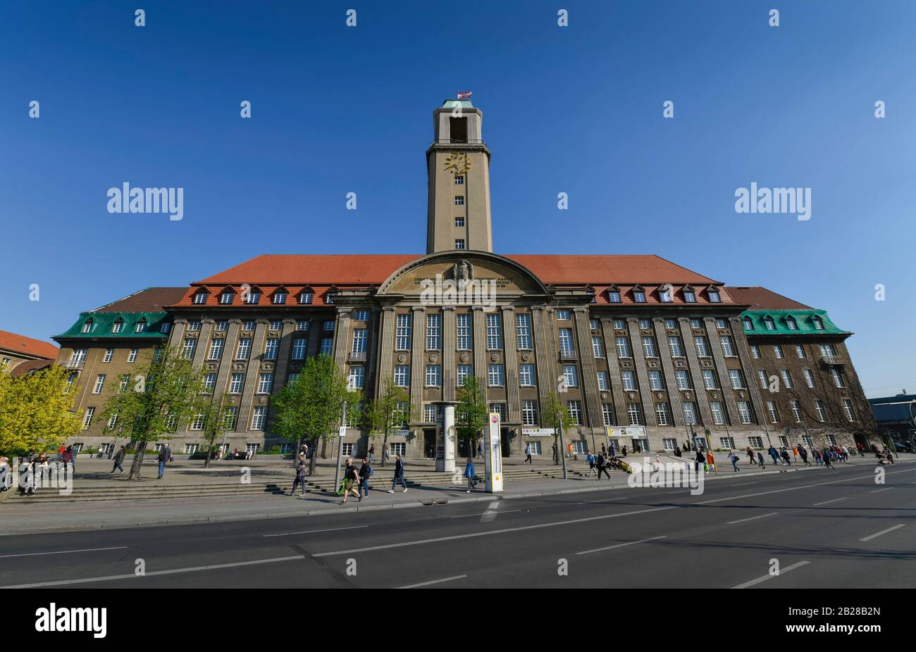 Rathausbau hi-res stock photography and images - Alamy