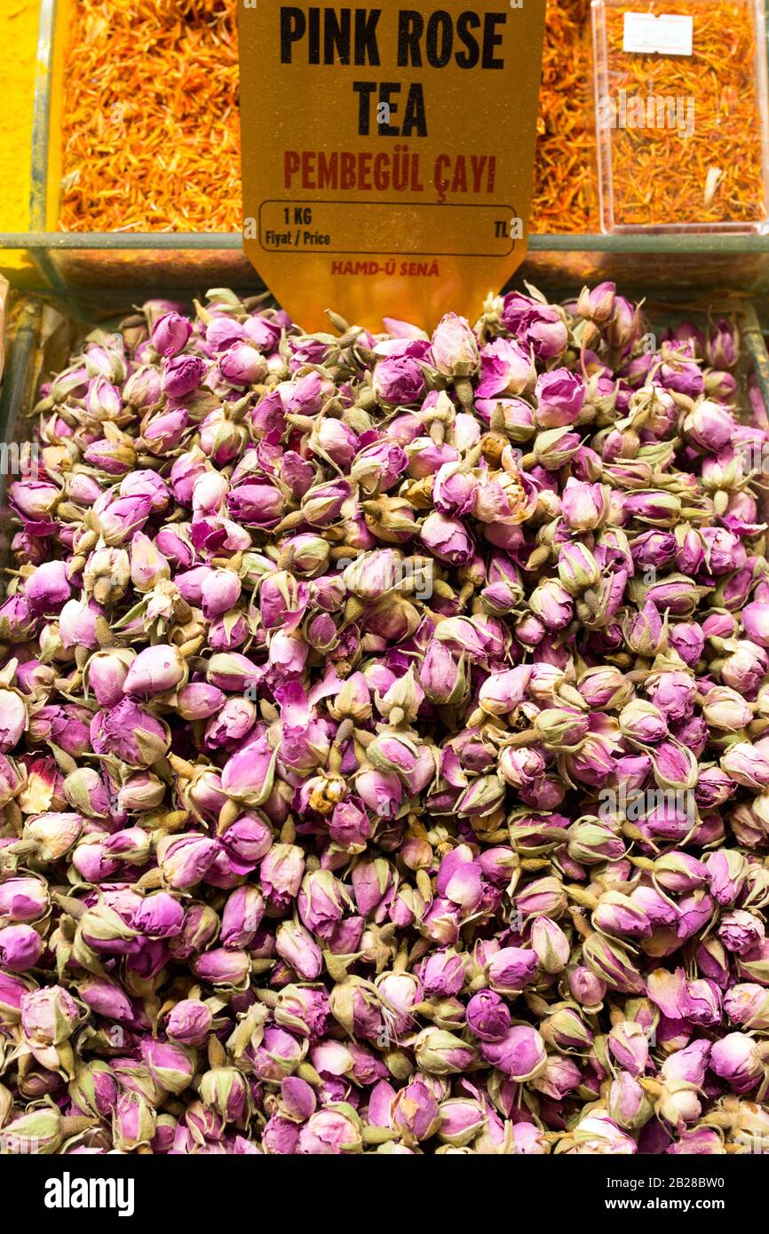 Roses floral background hi-res stock photography and images - Alamy