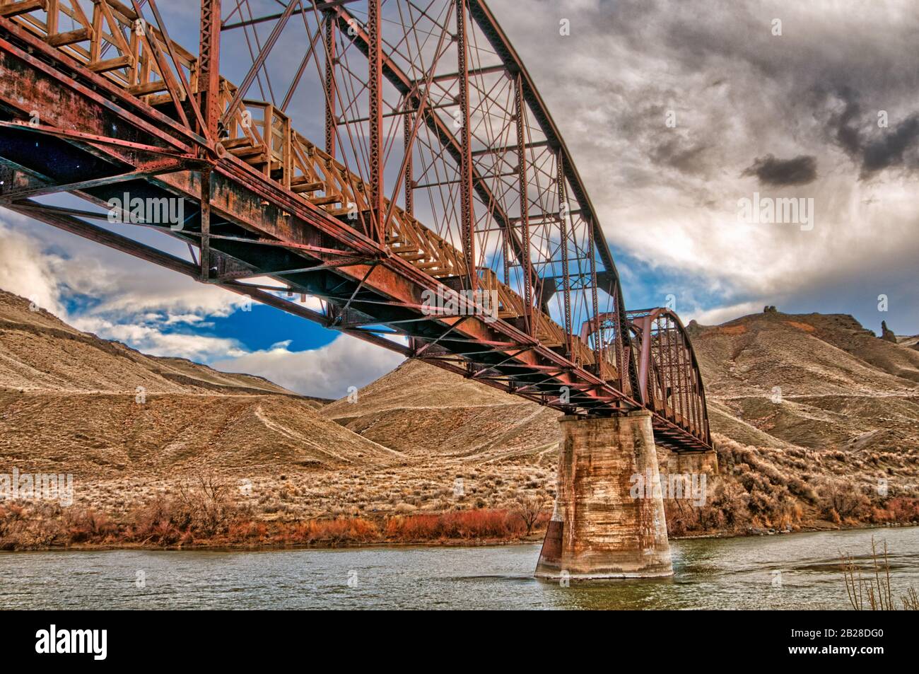 Slightly rusted hi-res stock photography and images - Alamy