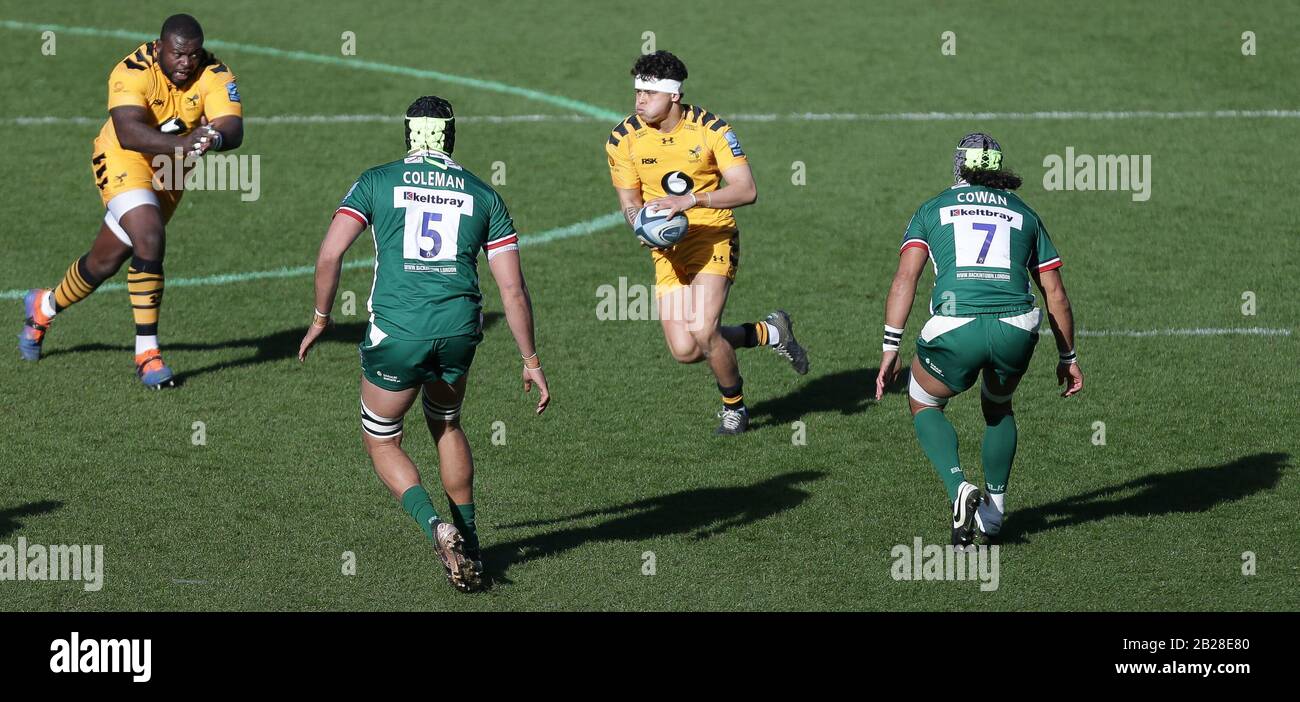 Gallagher premiership jacob umaga of wasps rugby hi-res stock ...