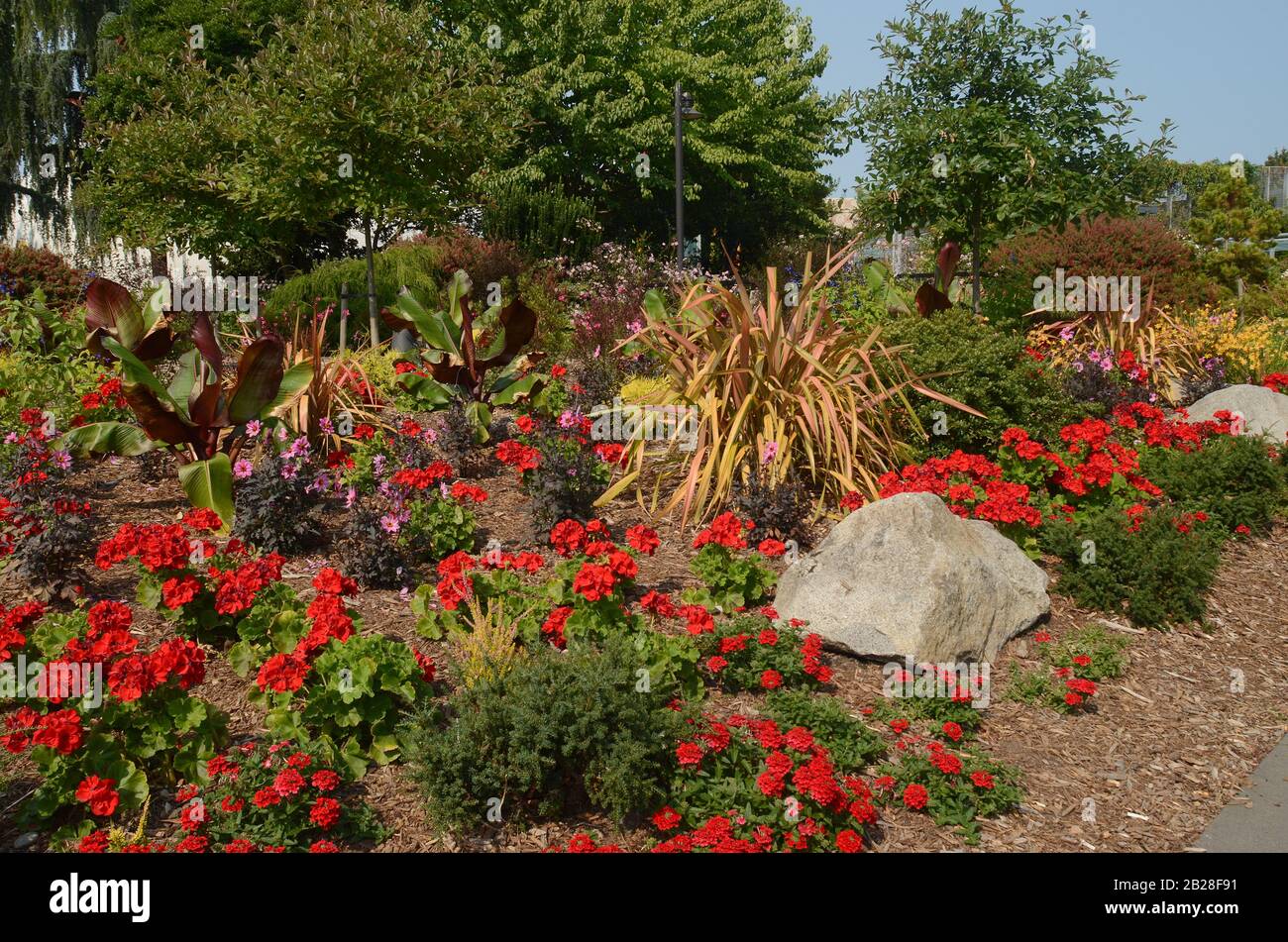 Serene botanical garden features hi-res stock photography and images ...