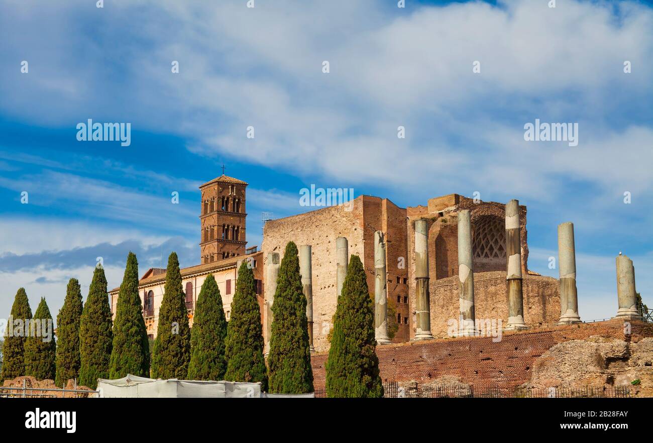 old buildings in Rome city, Italy Stock Photo - Alamy