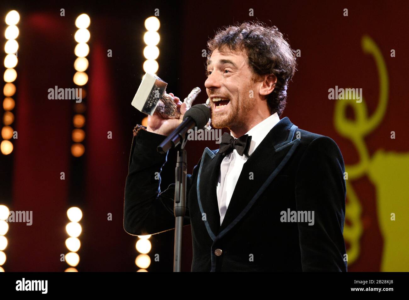 Berlin, Deutschland. 29th Feb, 2020. Elio Germano (Silver Bar Best ...