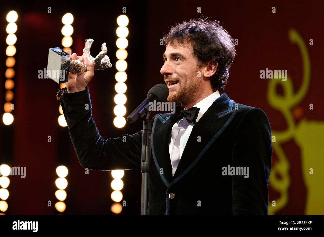 Berlin, Deutschland. 29th Feb, 2020. Elio Germano (Silver Bar Best ...