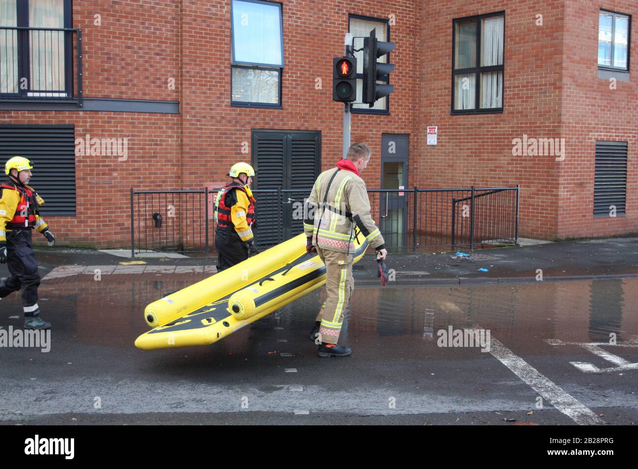Flood rescue boat raft hi-res stock photography and images - Alamy