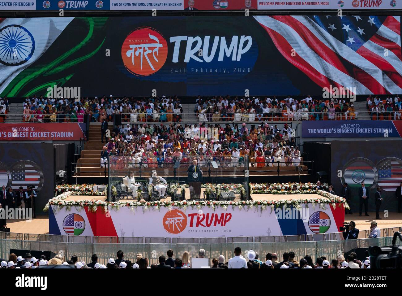 Narendra modi stadium ahmedabad hi-res stock photography and images - Alamy