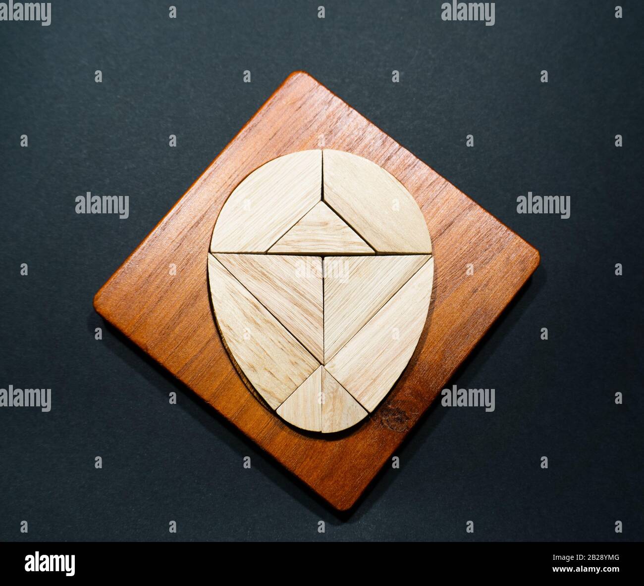 Egg tangram hi-res stock photography and images - Alamy