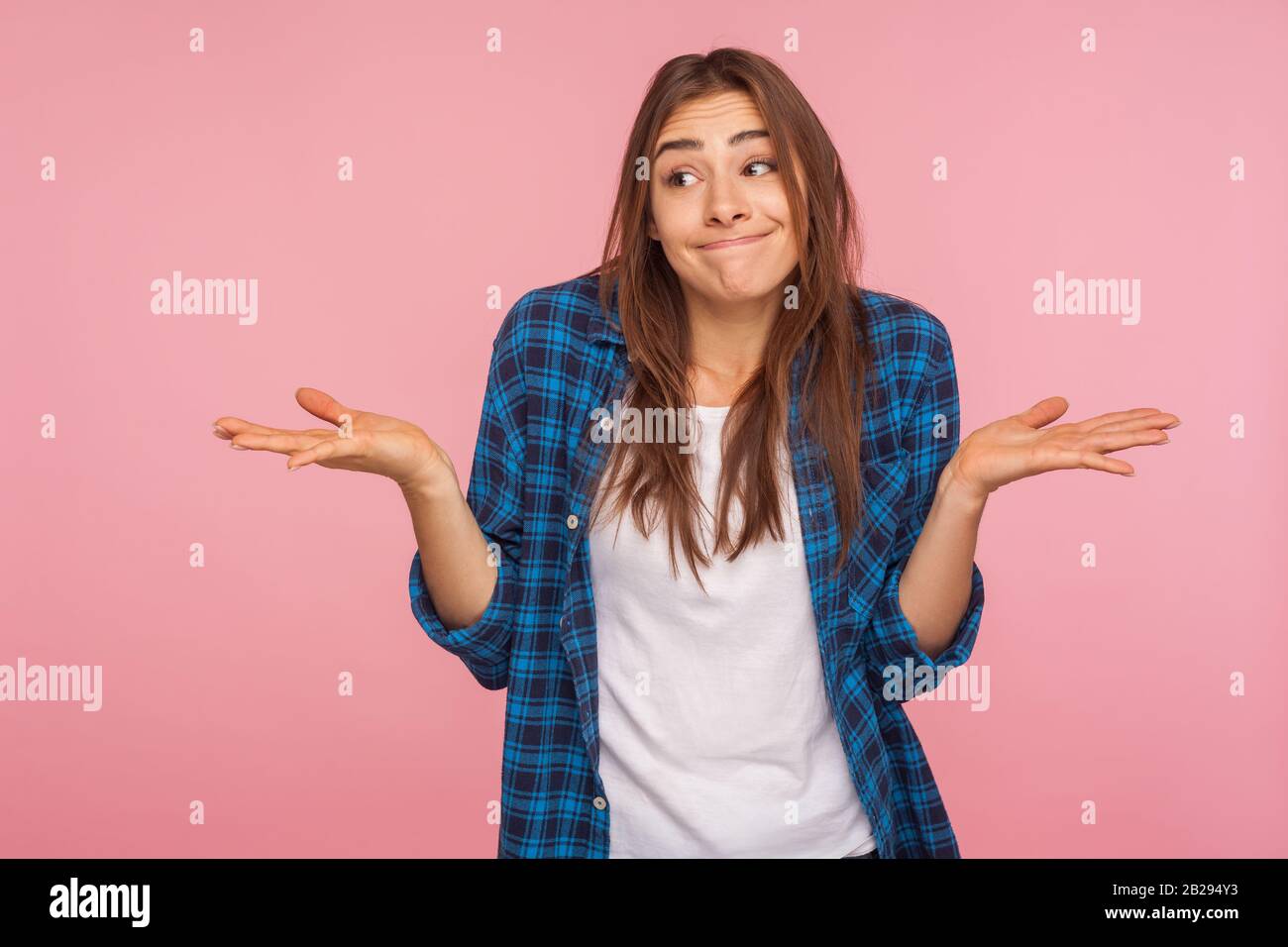 Embarrassed expression hi-res stock photography and images - Alamy
